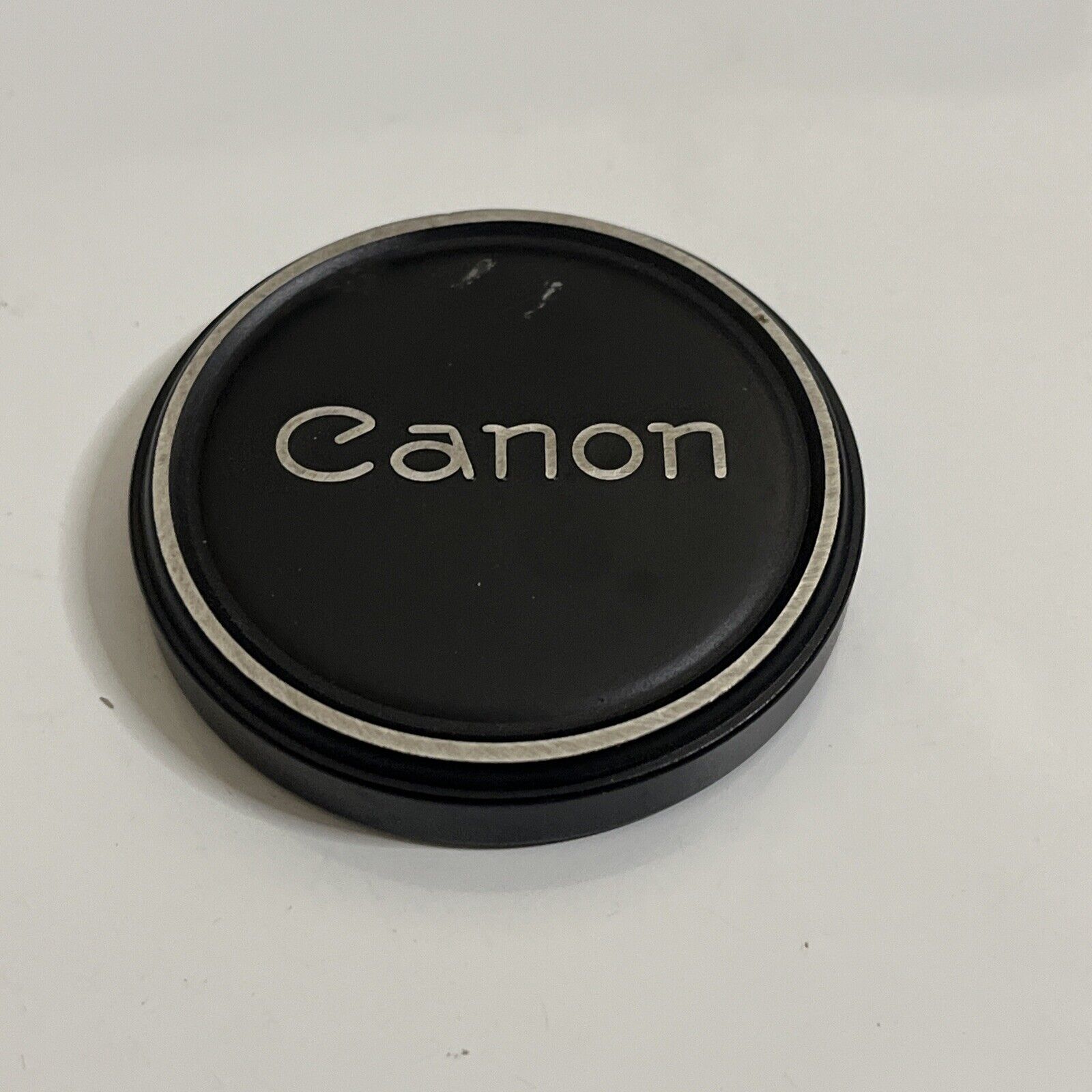 Genuine Canon Front Lens Cap 52mm – Retro Unit