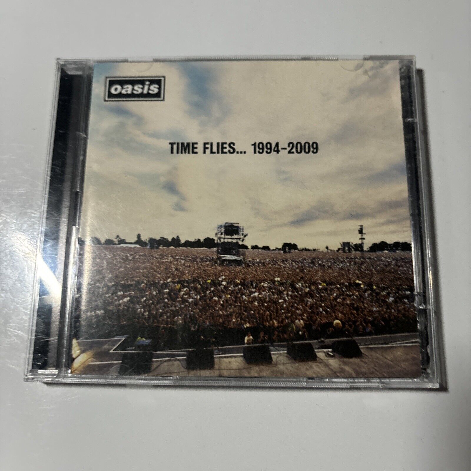 Oasis - Time Flies... 1994-2009 (CD, 2010) UK & RKIDCD51 – Retro Unit