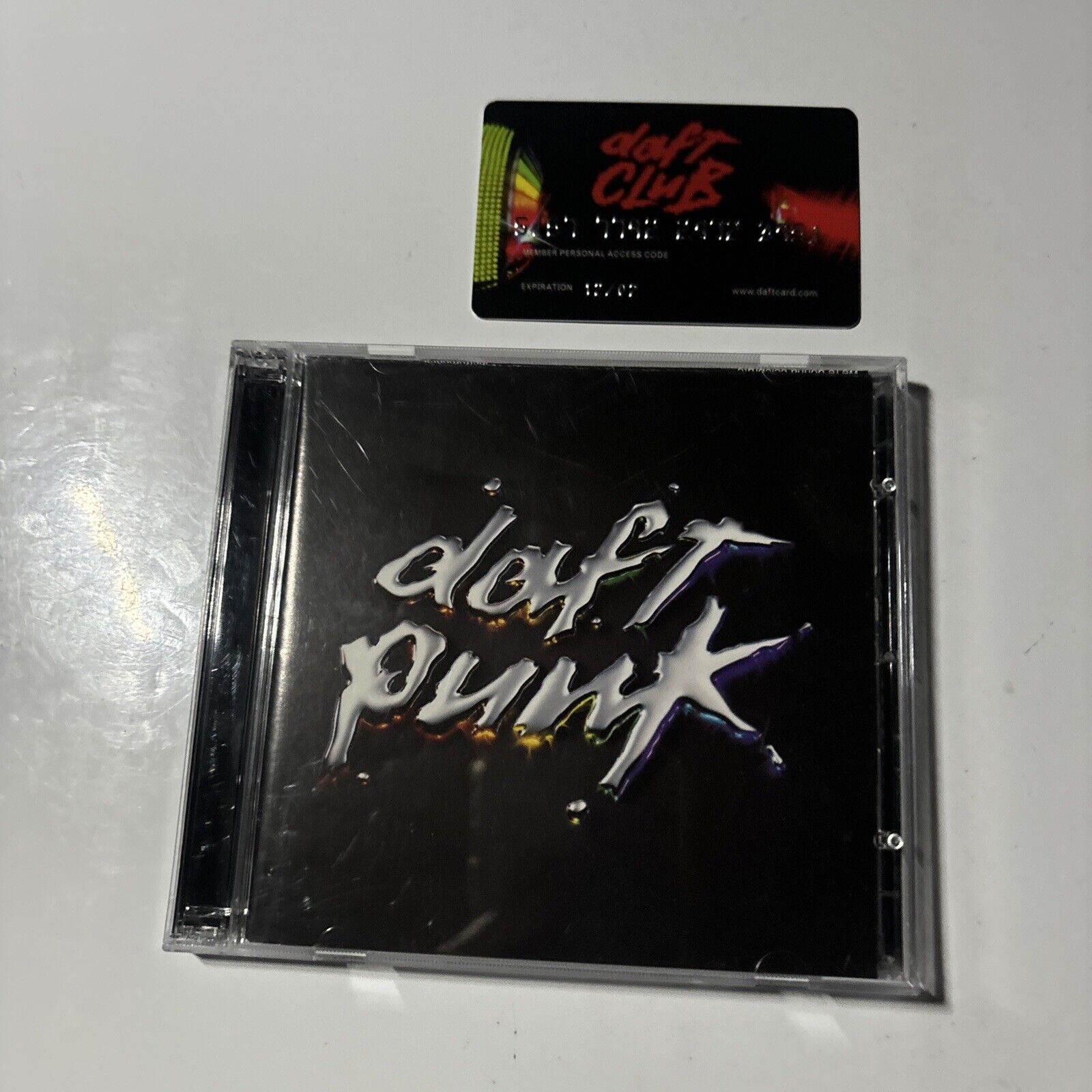 Daft Punk - Discovery (CD, 2001) includes Credit card 8496062 – Retro Unit