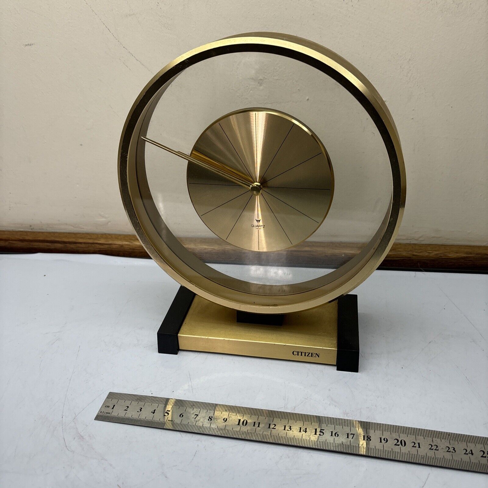 Citizen Quartz Table Glass Clock 4RG624 *Not Working - For Parts Or Re ...