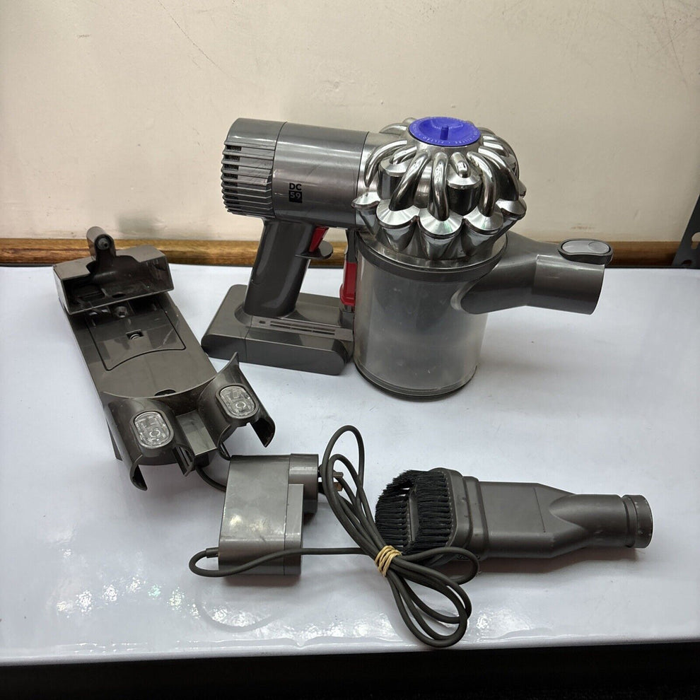 Dyson DC59 Cordless Vacuum Cleaner With Charger – Retro Unit