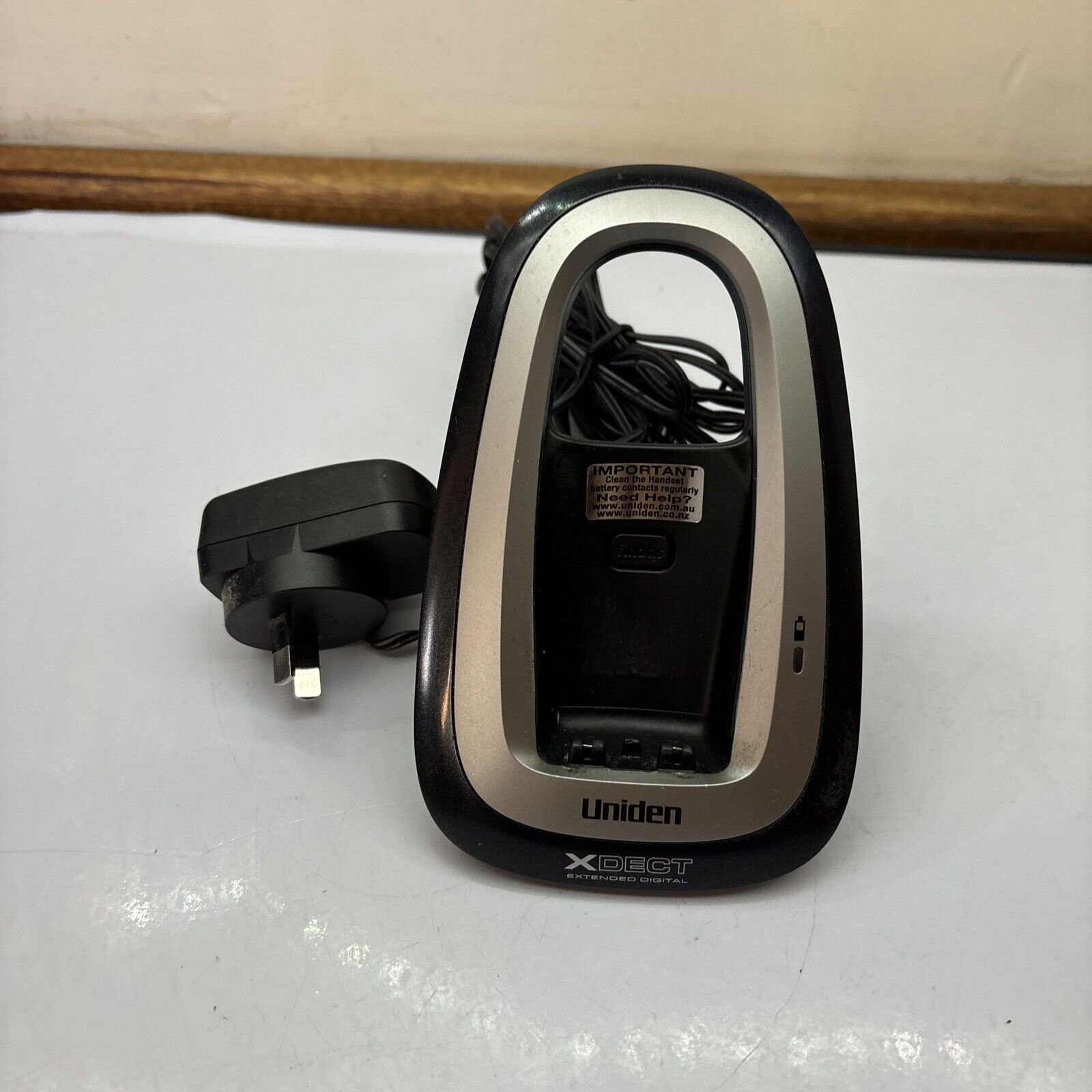 Uniden XDECT7015+1 Cordless Phone Charger *No Handset* – Retro Unit