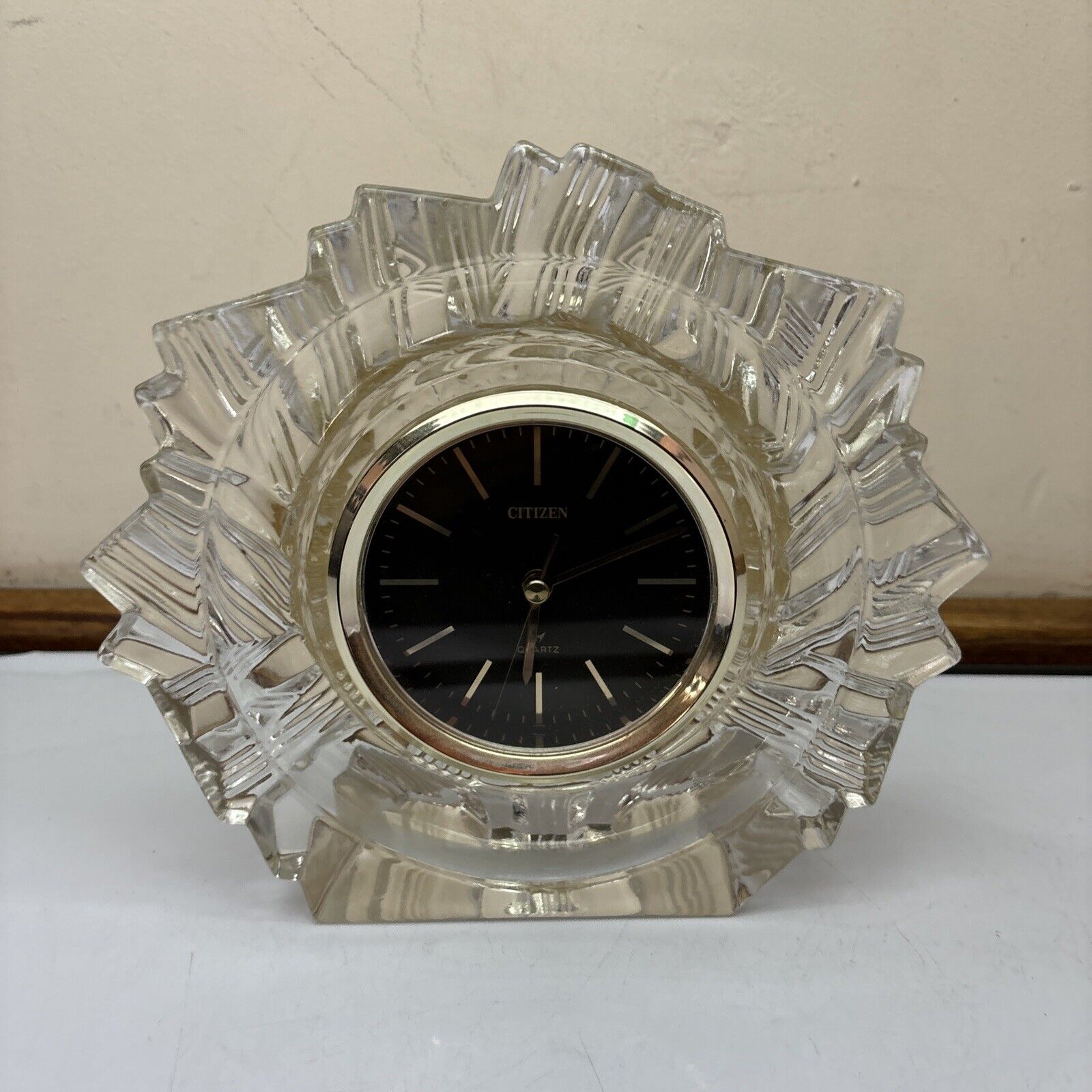 Citizen Glass Desk Quartz Clock 4RG733 No25L – Retro Unit