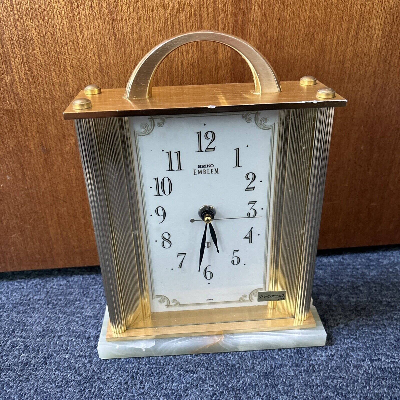Seiko Emblem Marble Table Clock HW446G – Retro Unit