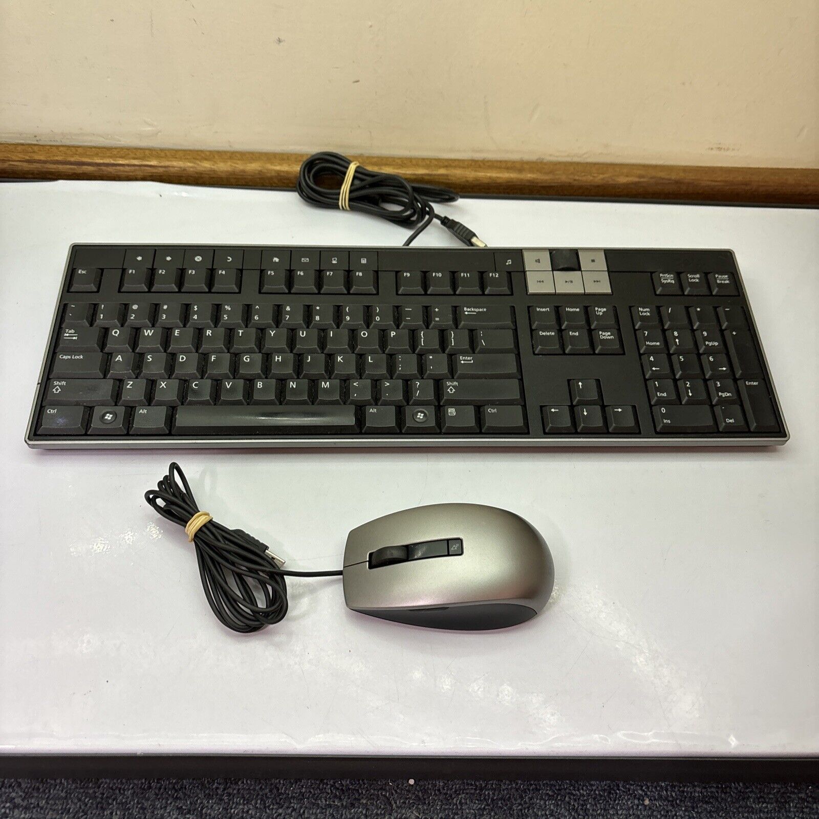 Dell USB Keyboard & Mouse Y-U0003-DEL5 & Mouse M-UAV-DEL8 – Retro Unit