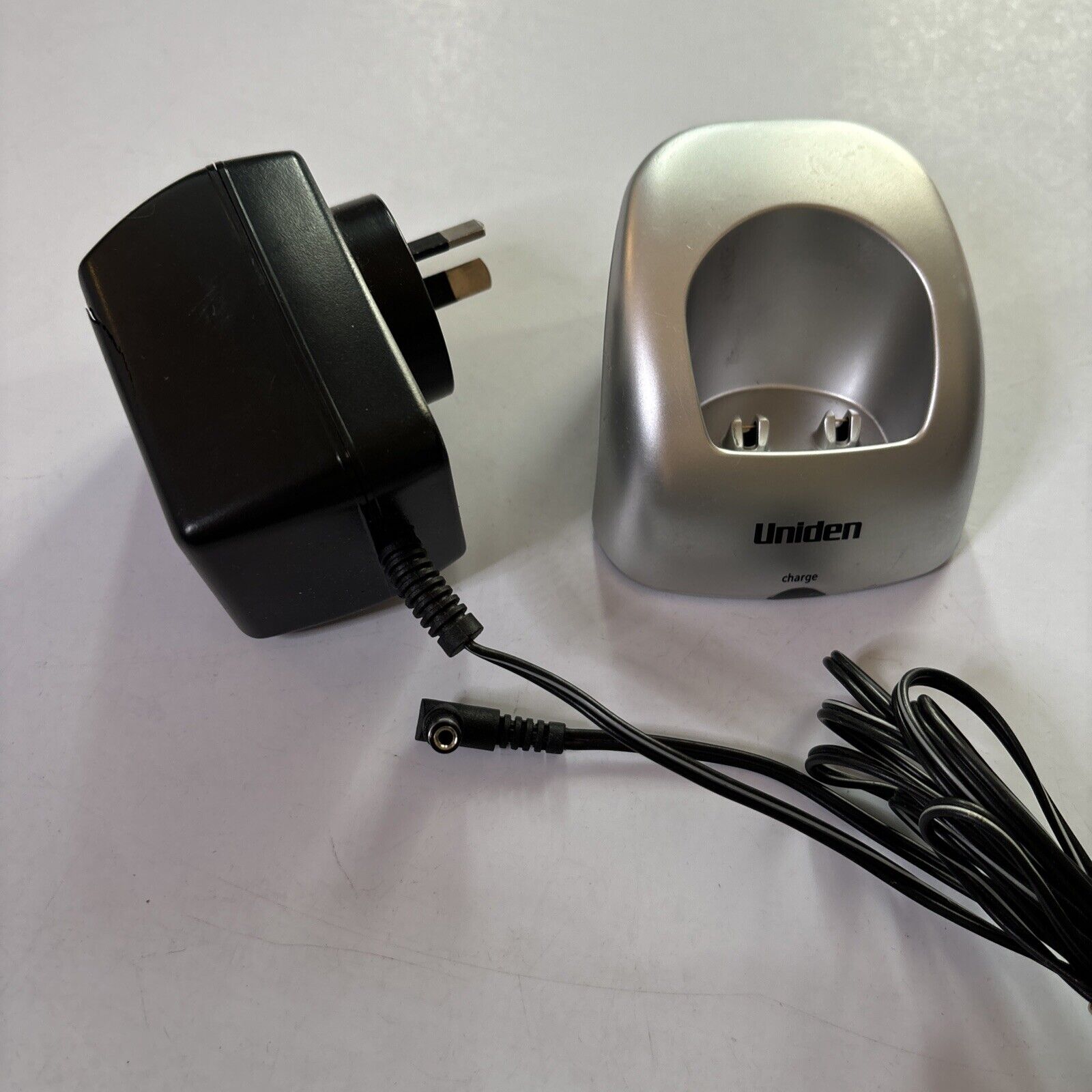 Uniden Cordless Telephone Charger WDECT 2315+1 & AC Adapter AAD-600S ...