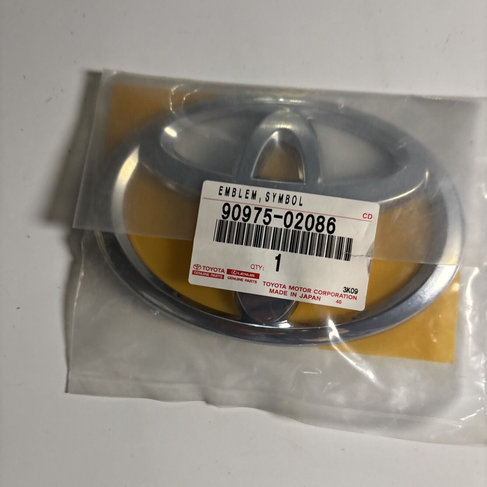 Genuine Toyota Radiator Grille Toyota Emblem Symbol Rukus 2010-2015 90 ...