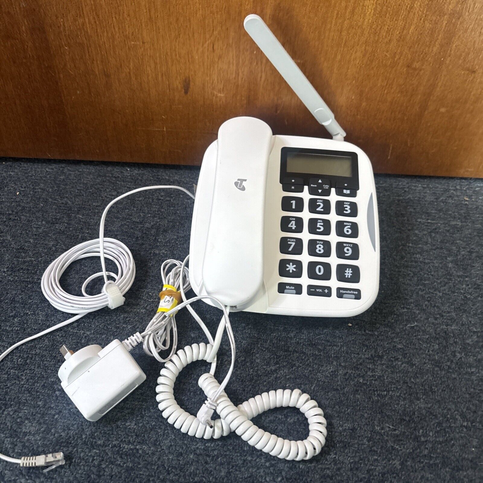 Telstra TPA Priority Assist Landline Phone HW00.03 SIM Backup NBN Comp ...