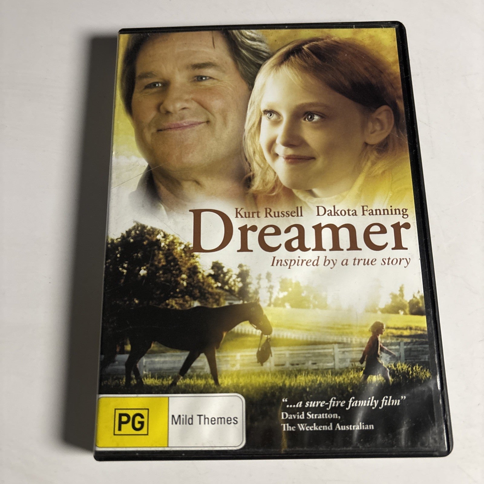 Dreamer (DVD, 2005) Kurt Russell, Dakota Fanning Region 4 – Retro Unit