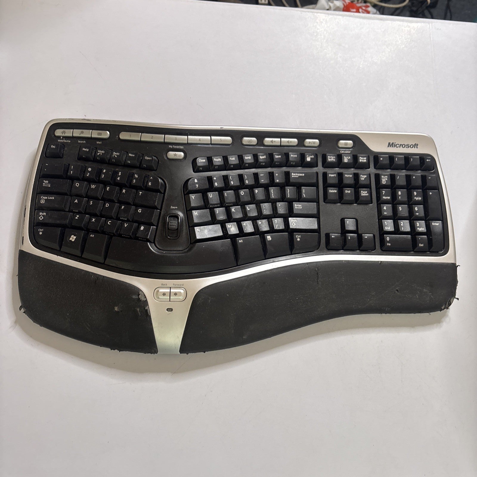Microsoft Natural Wireless Ergonomic Keyboard 7000 *For Parts - Missin ...