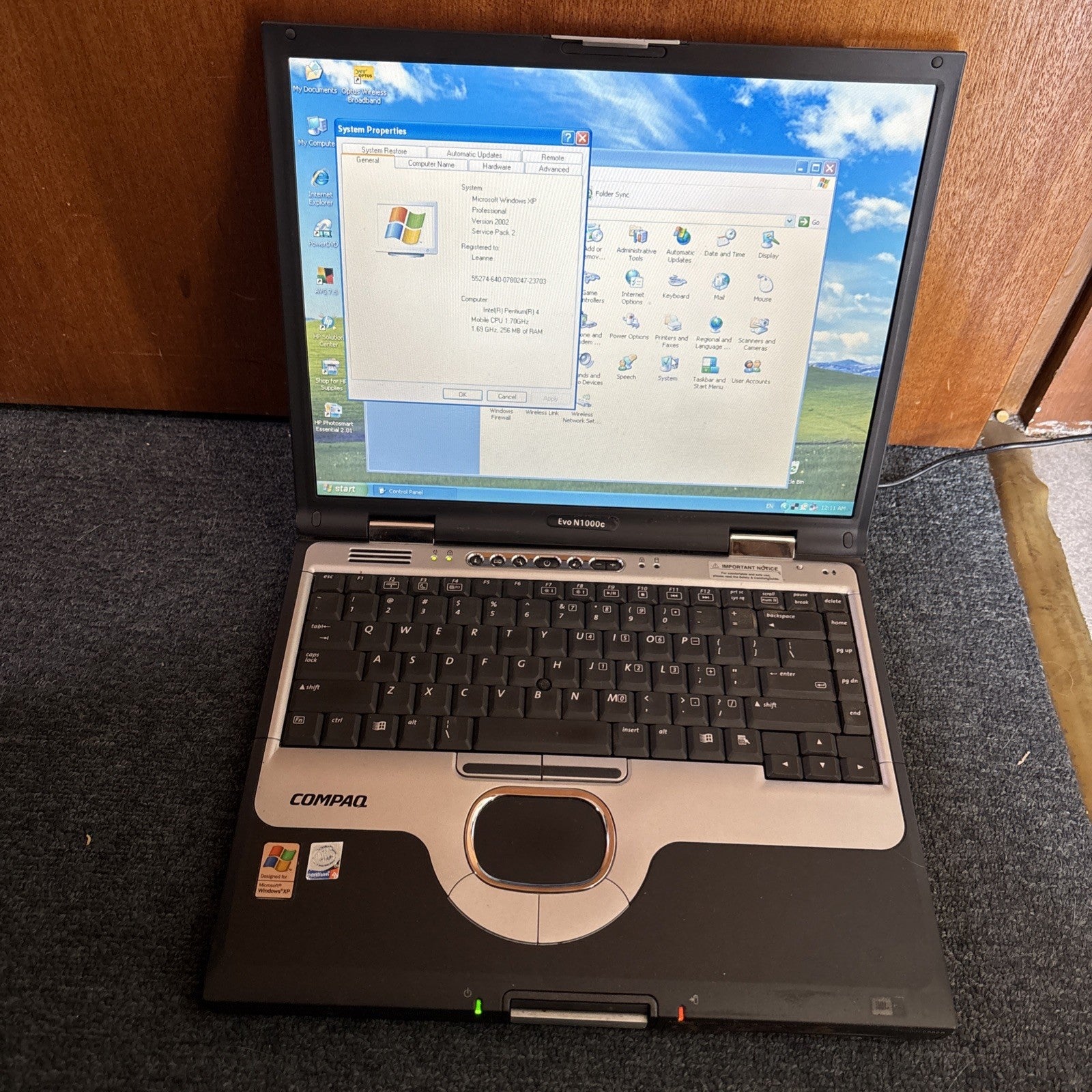 Compaq Evo N1000C 40gb HDD 256mb RAM 3.5" Floppy DVD Drive * Battery U ...