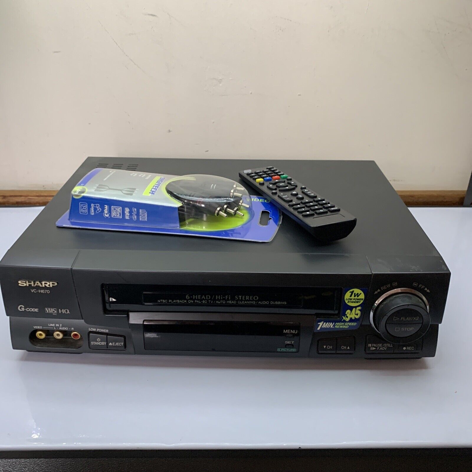 Sharp VC-H670 VCR Player Recorder 6-Head Hi-Fi Stereo PAL NTSC Playbac ...