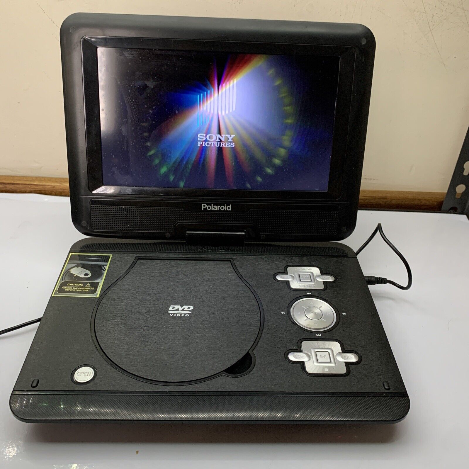 Polaroid 10.1 inch Portable DVD Player PL-POD1017 with Power Supply Al ...