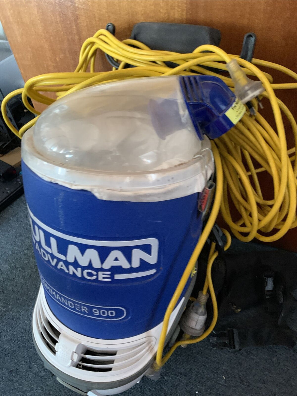 Pullman Advance Commander 900 Backpack Vacuum Cleaner – Retro Unit