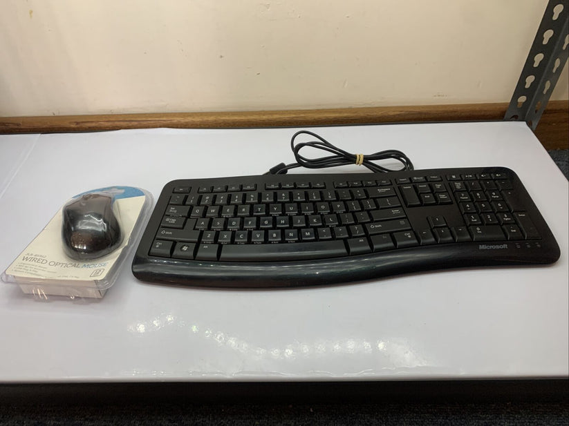 Microsoft Comfort Curve Keyboard 3000 USB Wired + Mouse – Retro Unit