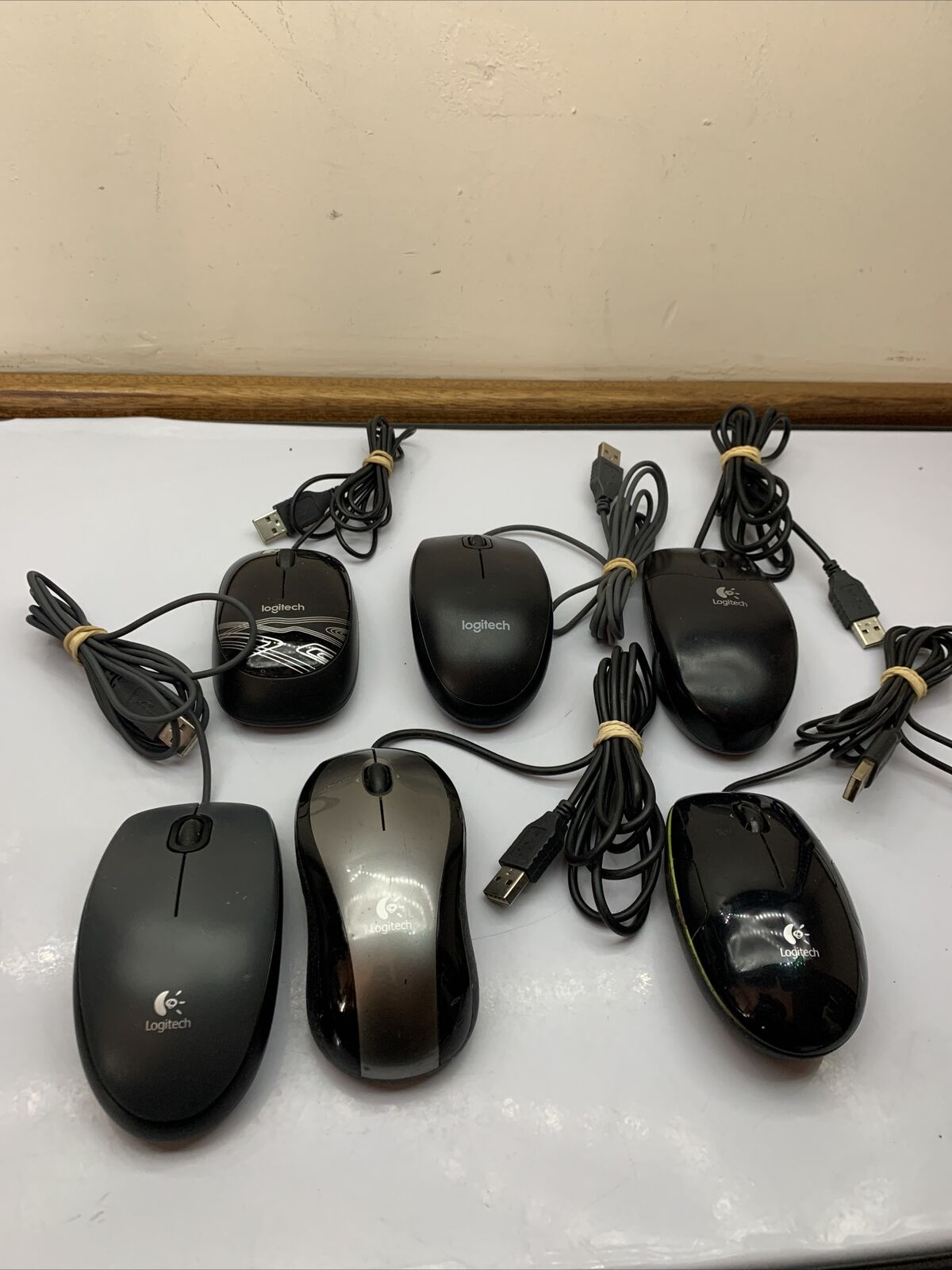 6x Logitech Mouse USB Wired – Retro Unit