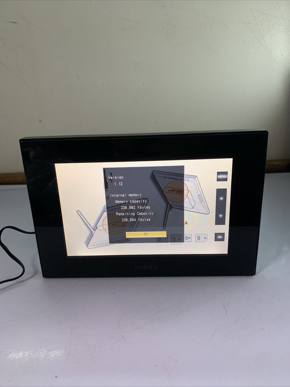 Sony 7" S-Frame Digital LCD Photo Frame DPF-D710 – Retro Unit