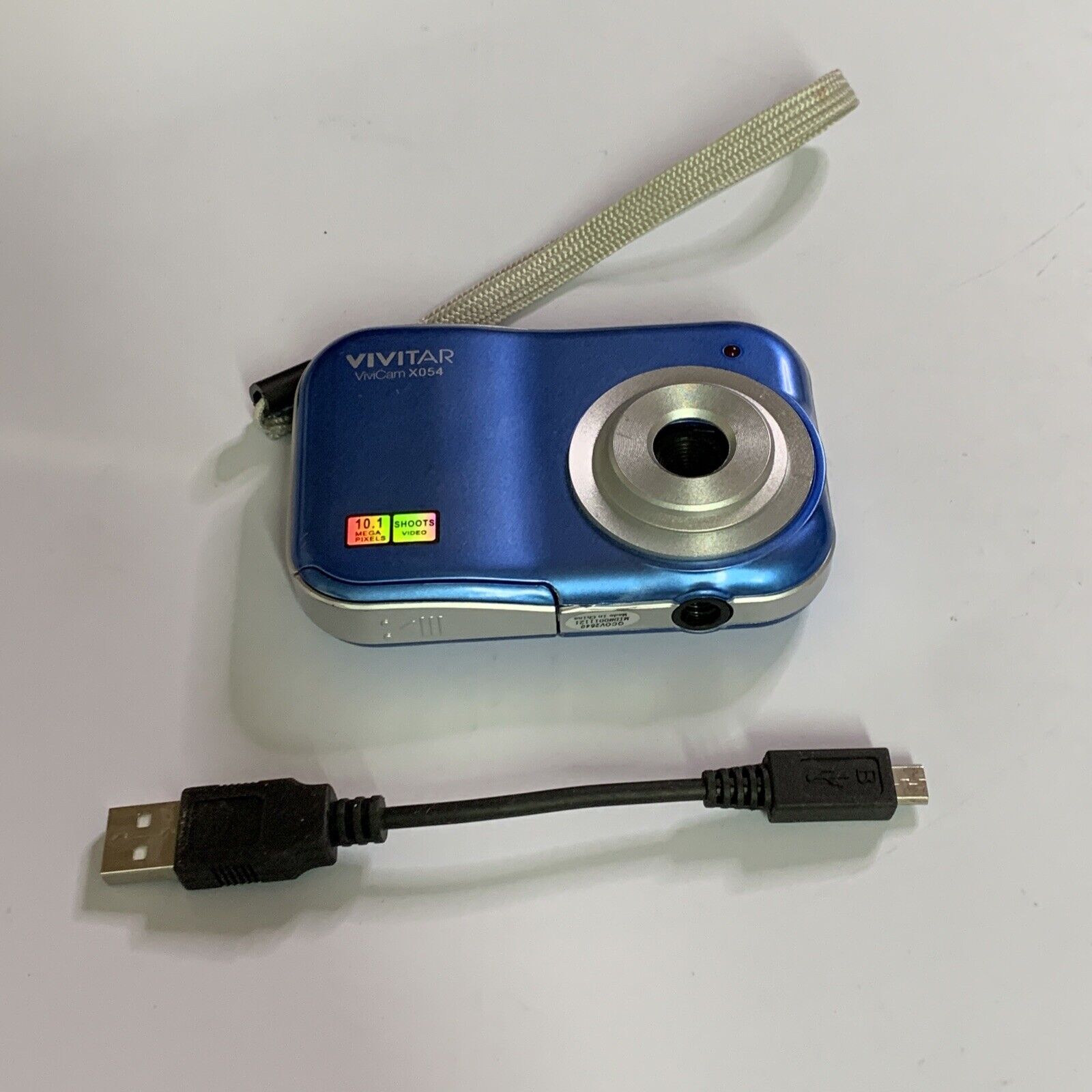 Vivitar ViviCam X054 10.1 MP Digital Kids Camera Blue – Retro Unit