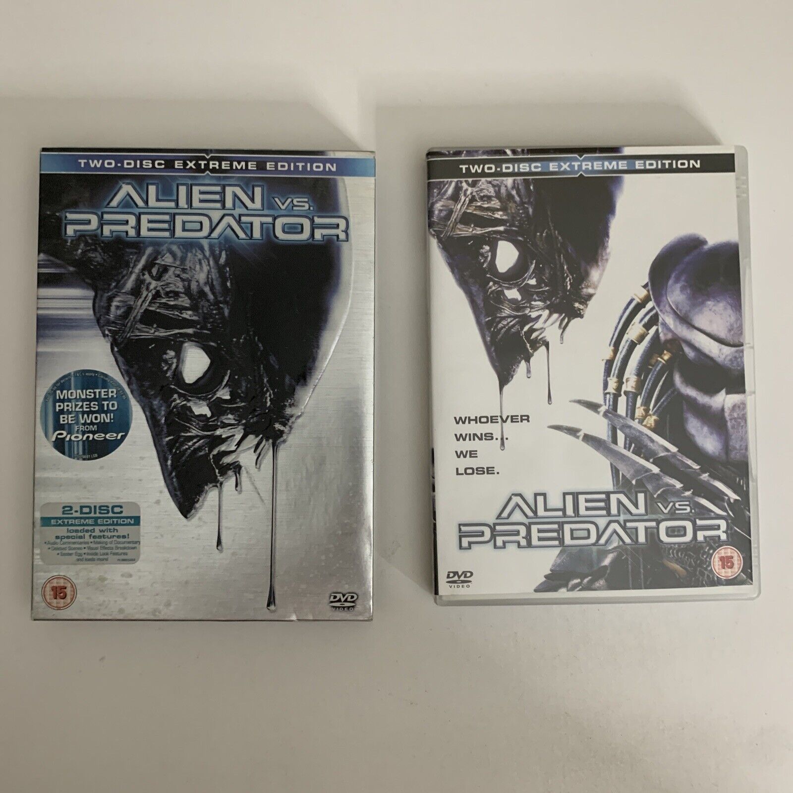 Alien Vs Predator (DVD, 2004, 2-Disc) Lance Henriksen Region 2 – Retro Unit