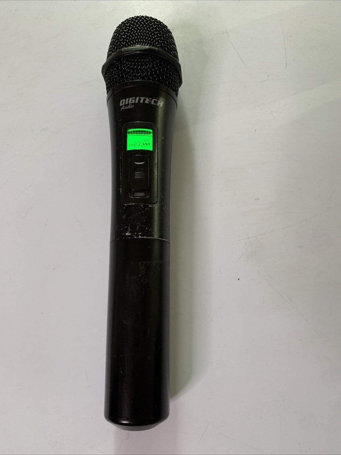 Digitech Audio Wireless Microphone UHF Crystal 49K – Retro Unit