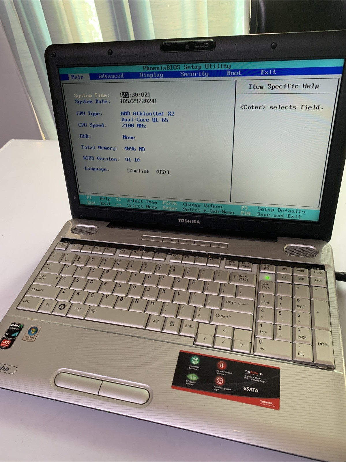 Toshiba Satellite L500D Laptop 15.6" 4GB AMD Athlon X2 QL-65*No HDD Po ...