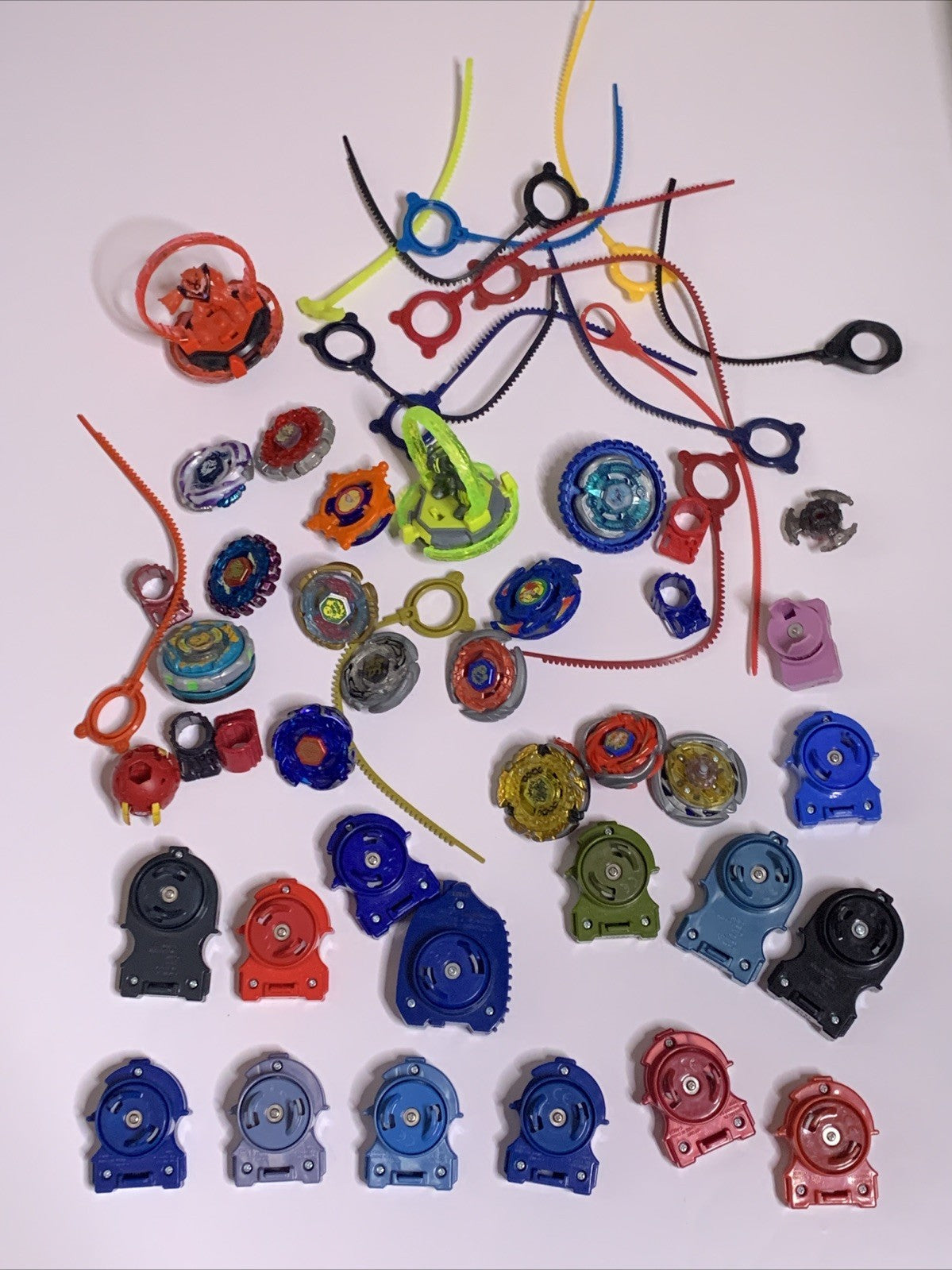 Bulk Lot Beyblade Spinning Tops & Launchers Various – Retro Unit