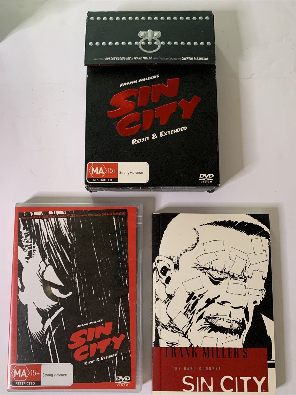 Sin City: Recut And Extended (DVD + Graphic Novel, 2005) 2-Discs Regio ...