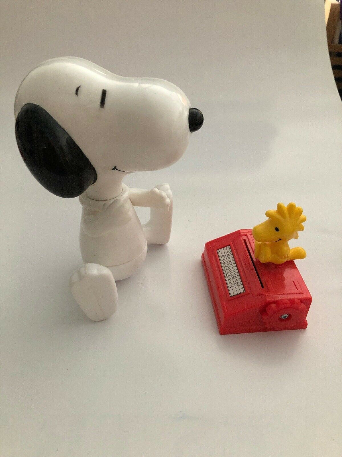SNOOPY WOODSTOCK TYPEWRITER Genuine Official MCDONALD'S Peanuts Toy Fi ...