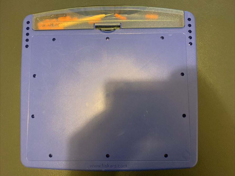 FISKARS ShapeBoss The Ultimate Embossing System – Retro Unit