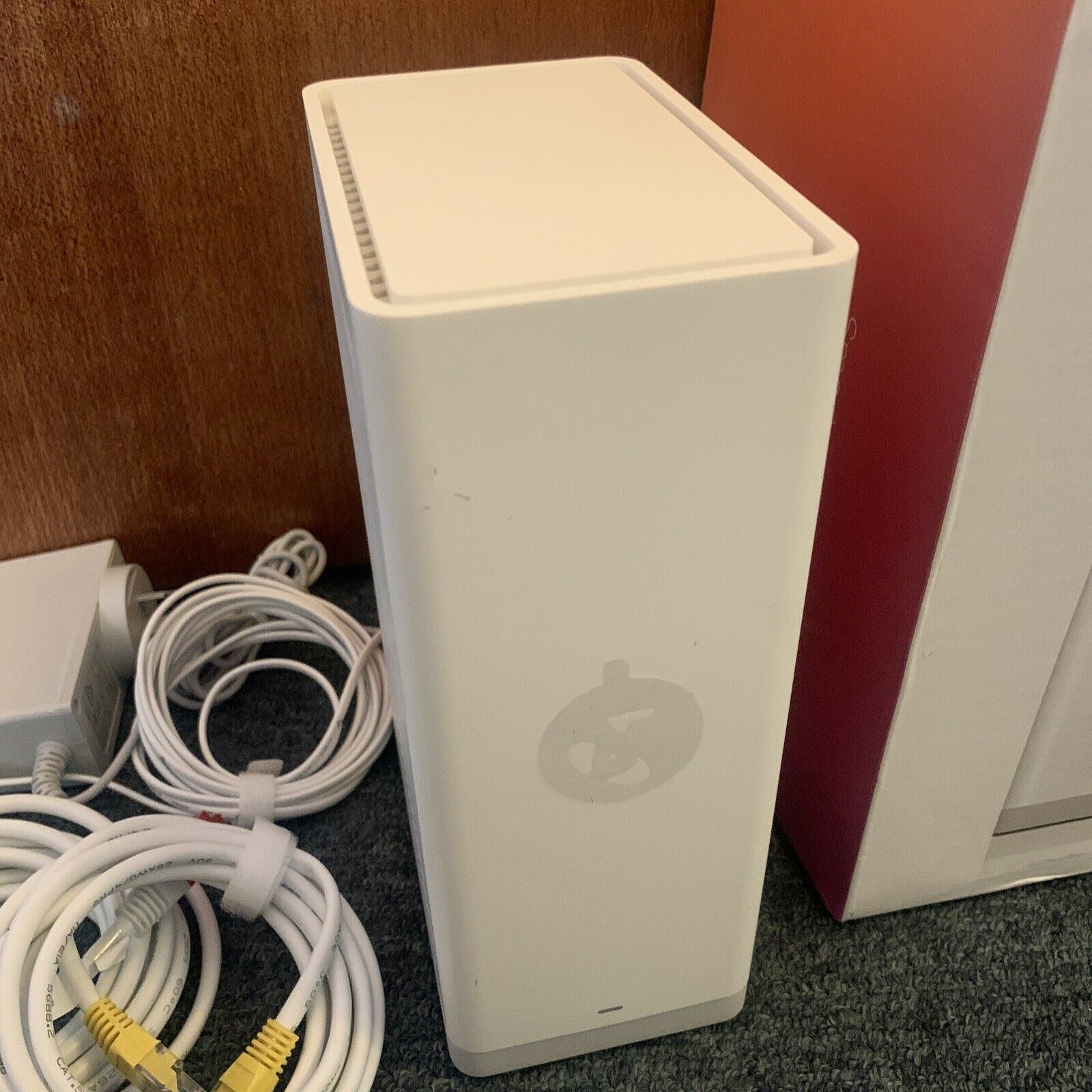 TELSTRA Smart Modem Gen 2 with Voice Backup & 4G Backup – Retro Unit