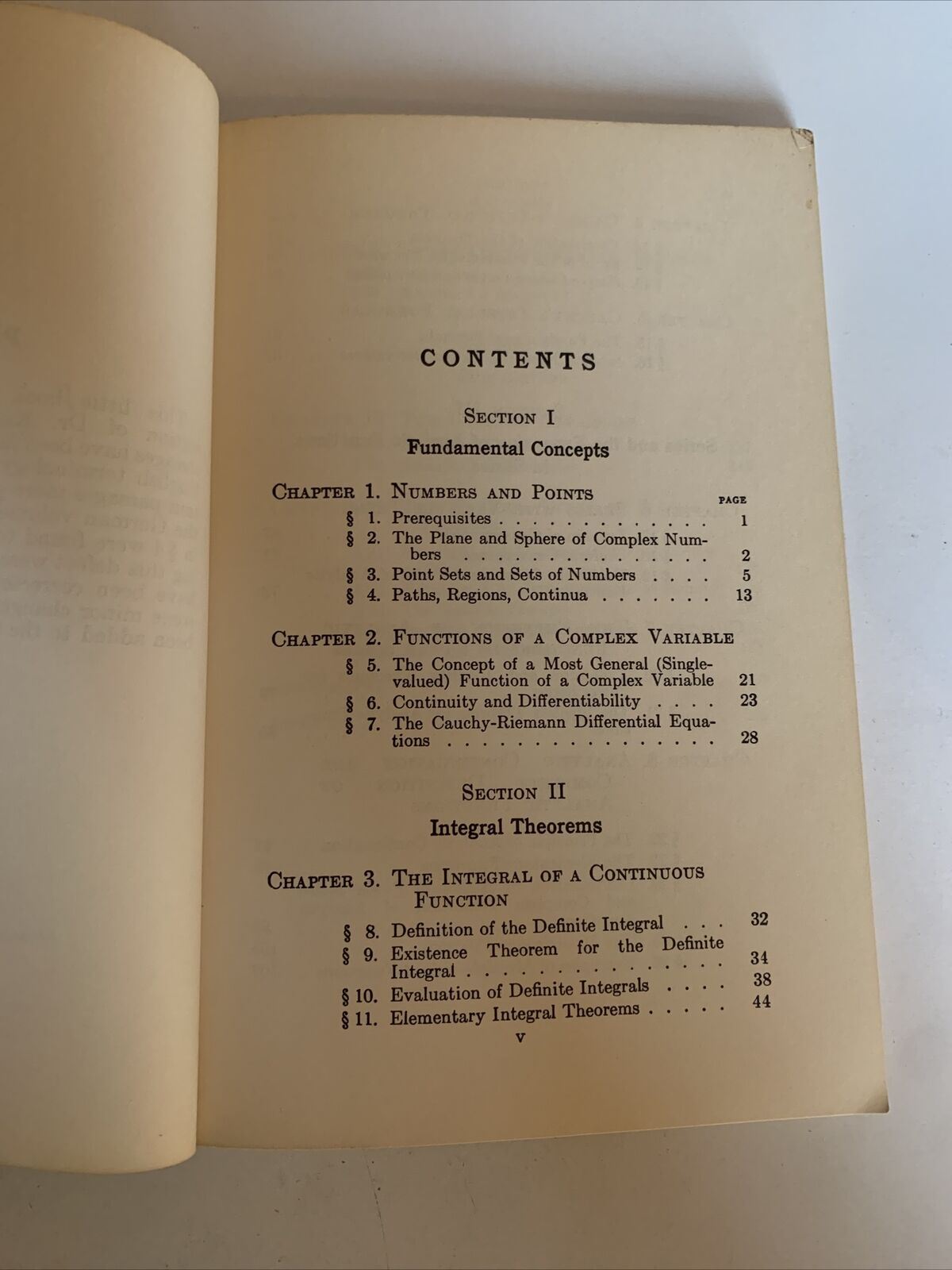 Theory Of Functions Part 1 By Konrad Knopp 1945 First American Editio