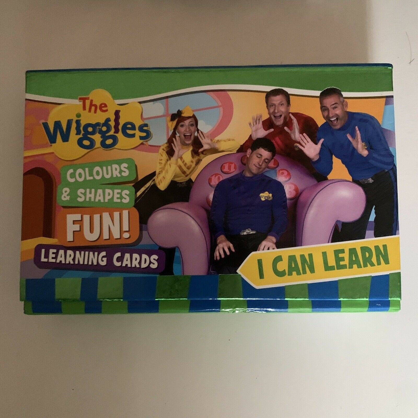 The Wiggles Colours & Shapes Fun! Learning Cards – Retro Unit