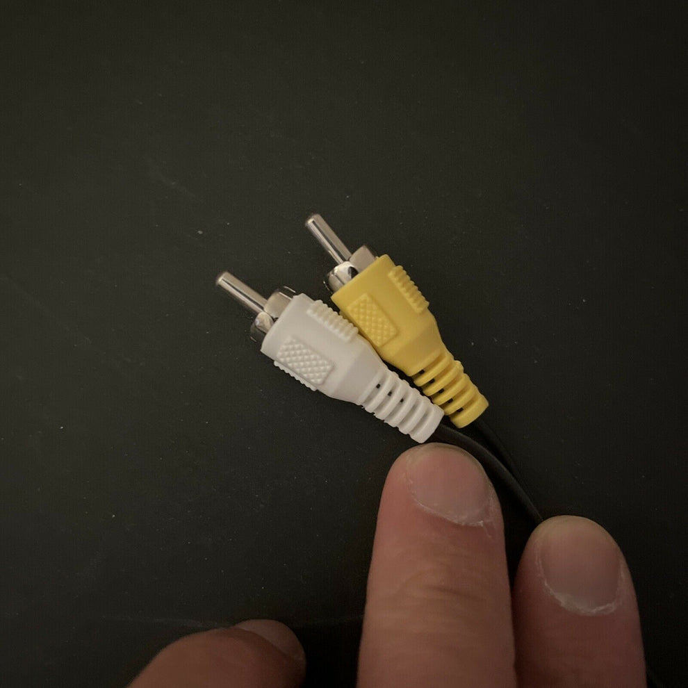 Genuine Nintendo Famicom Console w AV Composite & USB Power – Retro Unit