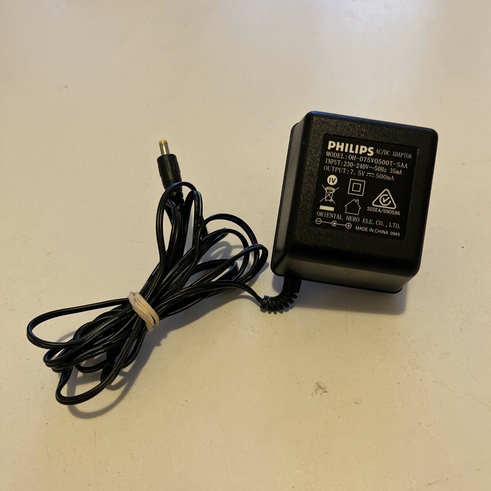 Genuine Philips 0H-075V0500T-SAA AC Adapter 7.5v 500mA – Retro Unit