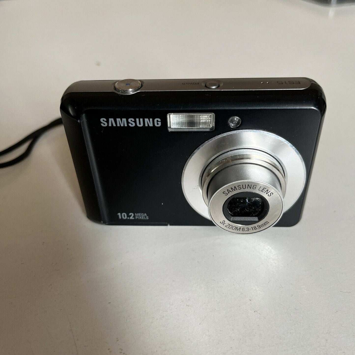 Samsung ES15 10.2 MP Digital Camera 3x Optical Zoom Image Stabilisatio ...