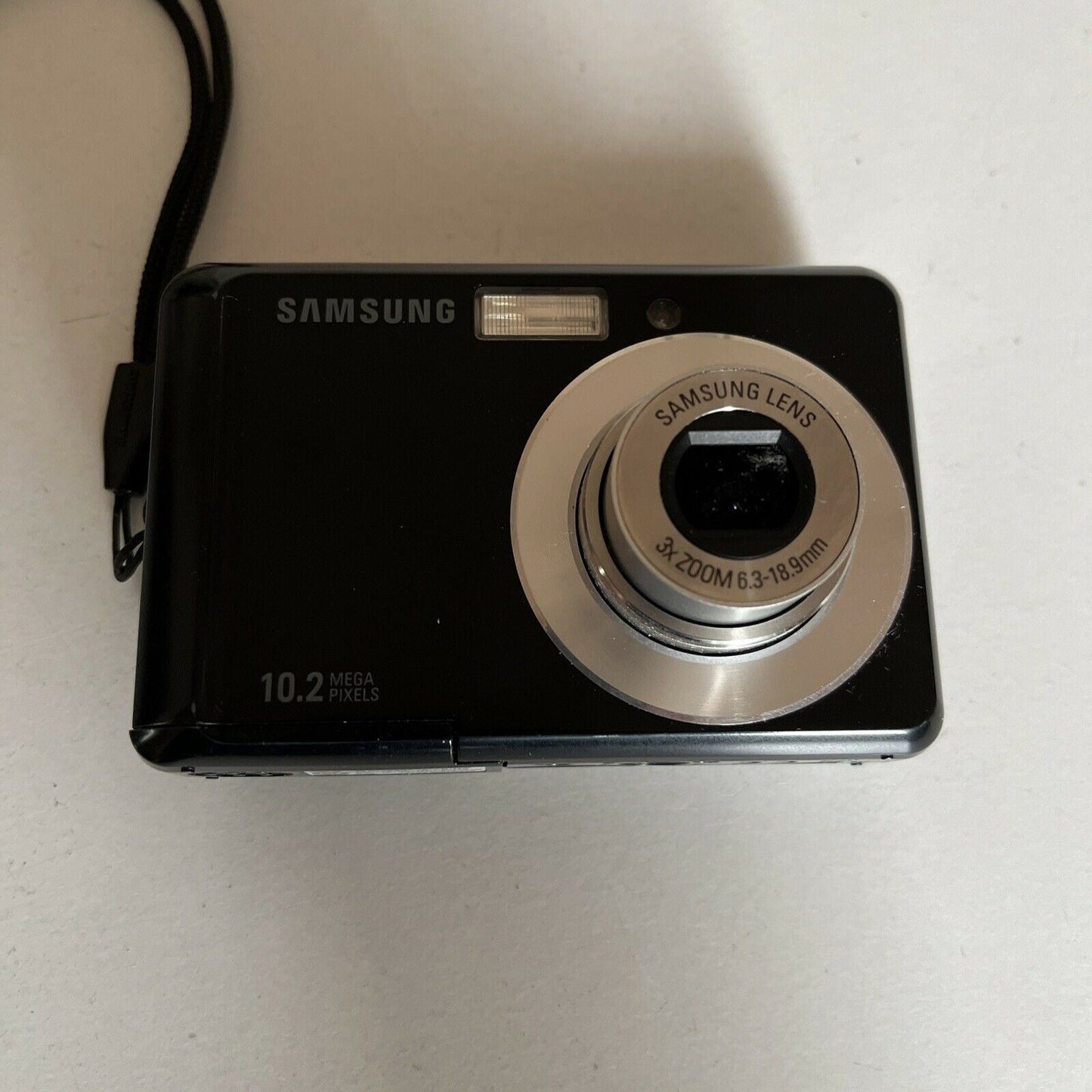 Samsung ES15 10.2 MP Digital Camera 3x Optical Zoom Image Stabilisatio ...