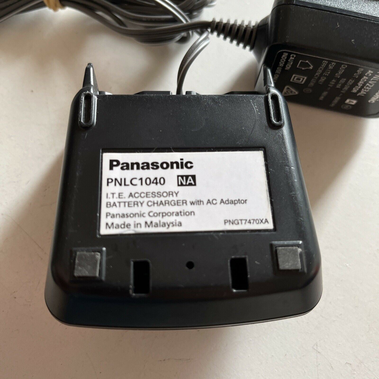 Genuine Panasonic PNLC1040 Battery Charger Extension & AC Adaptor PNLV ...