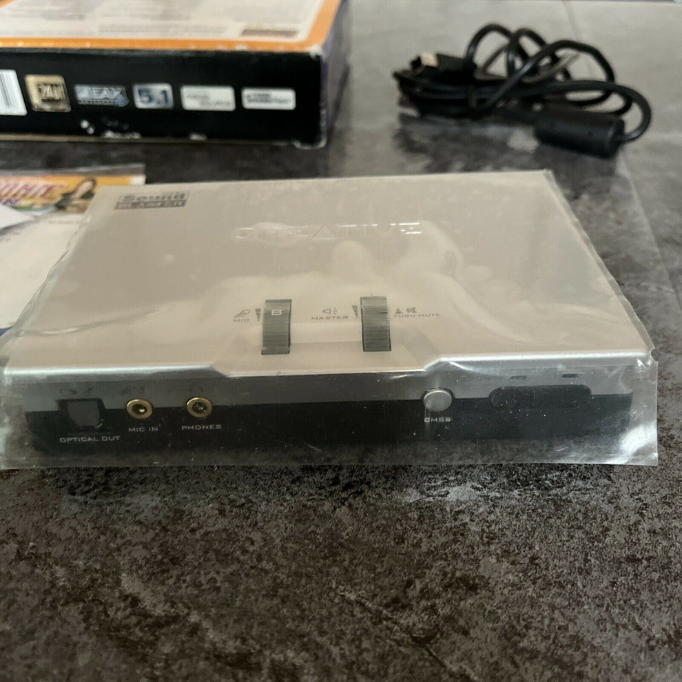 Creative Labs Sound Blaster Live! SB0490 External Sound Card & Audio I ...