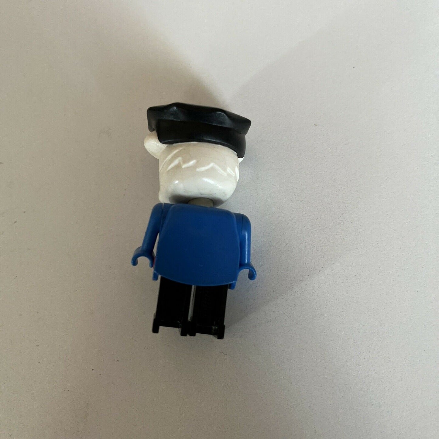 LEGO FAB2B: Fabuland Figure Bulldog 2 with Police Hat – Retro Unit
