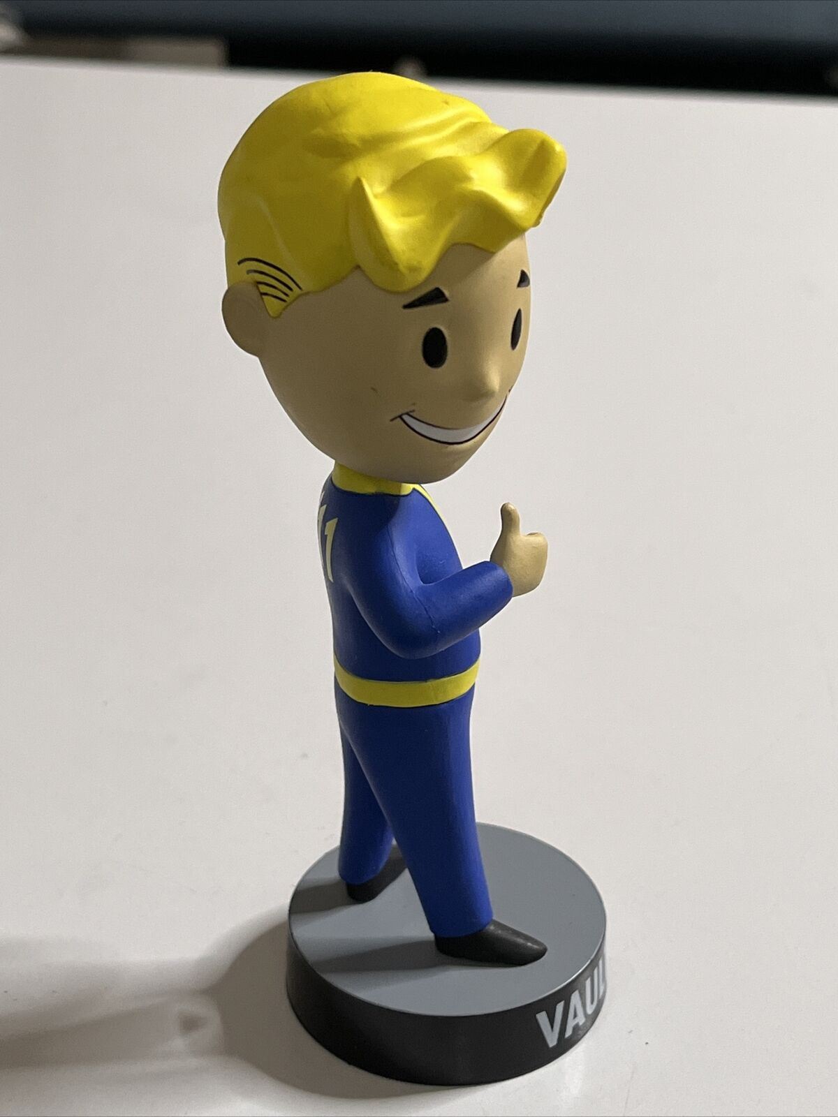 Fallout Vault Boy Bobblehead - Charisma 13cm – Retro Unit
