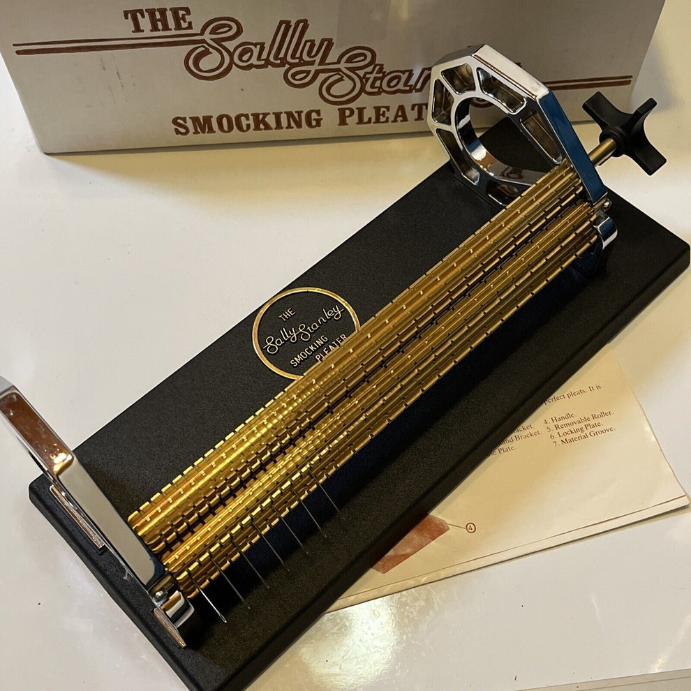 The Sally Stanley Smocking Pleater – Retro Unit