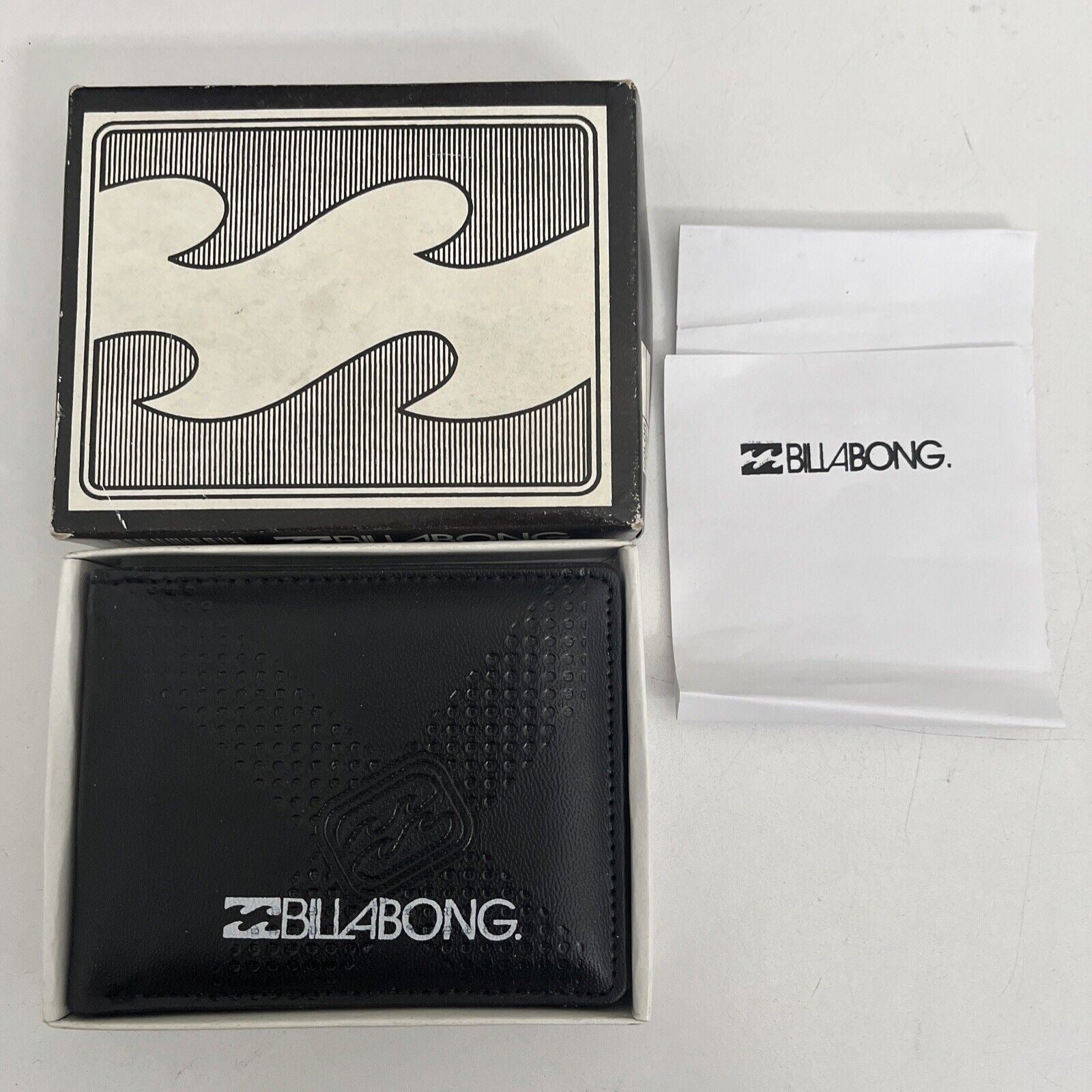 Billabong Men's Leather Wallet – Retro Unit