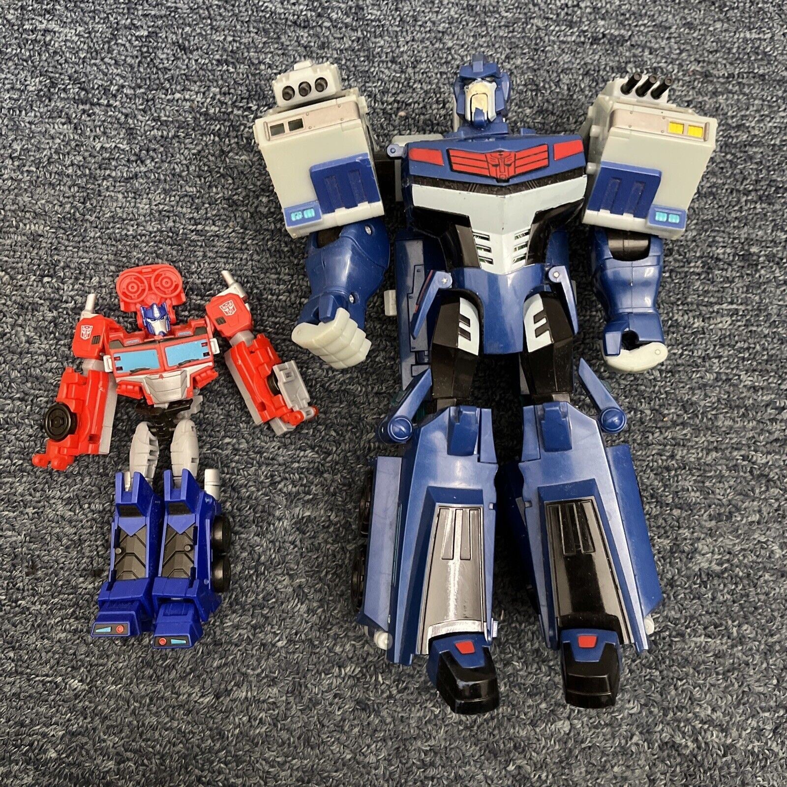 Transformers Ultra Magnus 2007 + Optimus Prime 2019 Tomy 22cm Action F ...