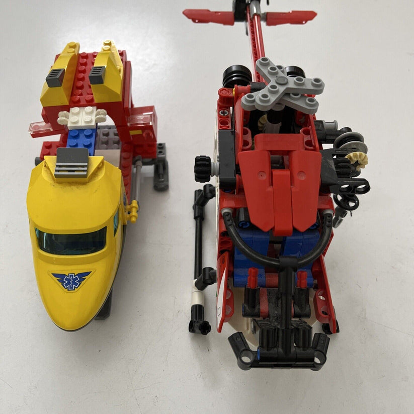 LEGO Technic Rescue Helicopter & Ambulance Set (42092) Incomplete ...