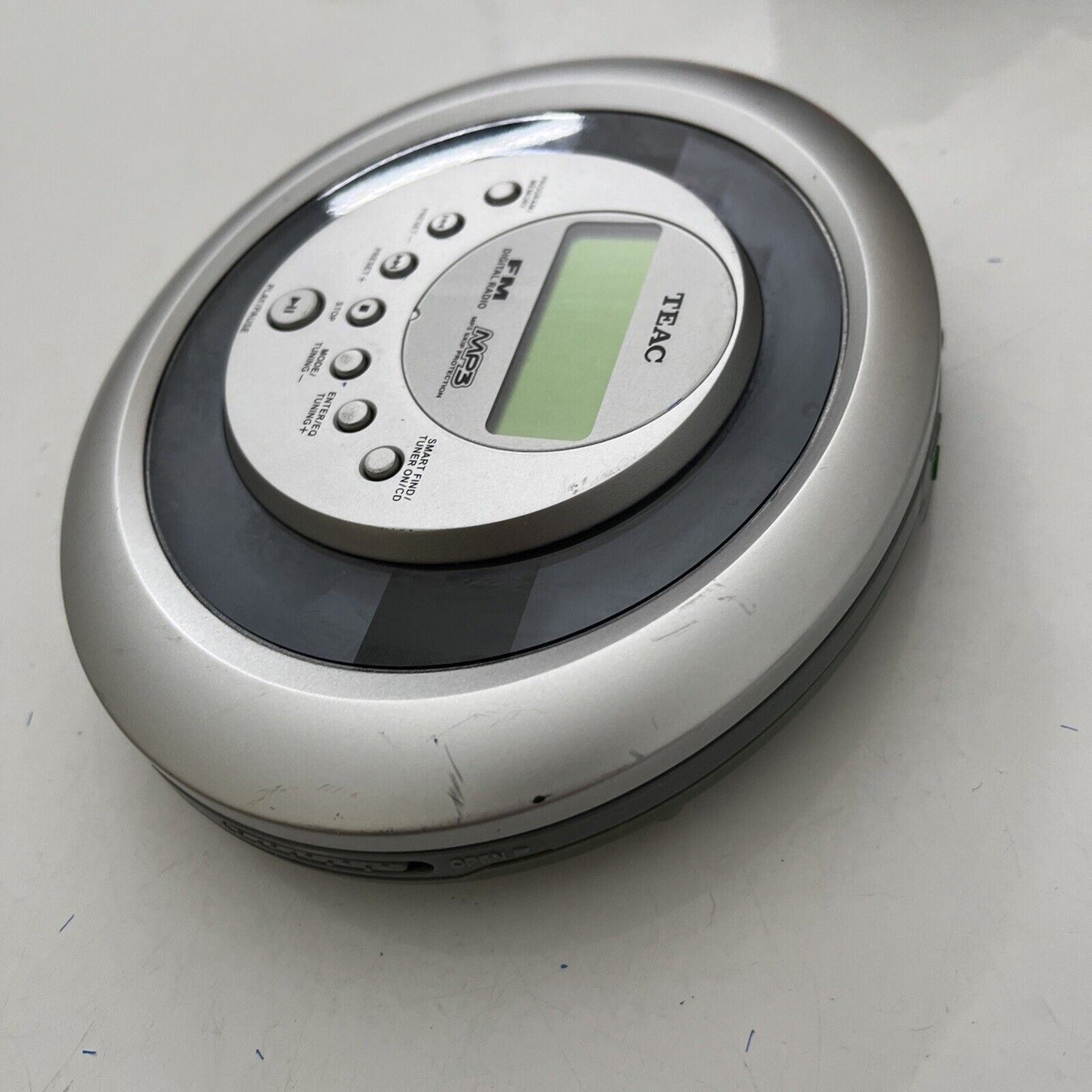 Teac Portable CD/MP3 Player with Tuner - Cd Player Working But Lid Bro ...