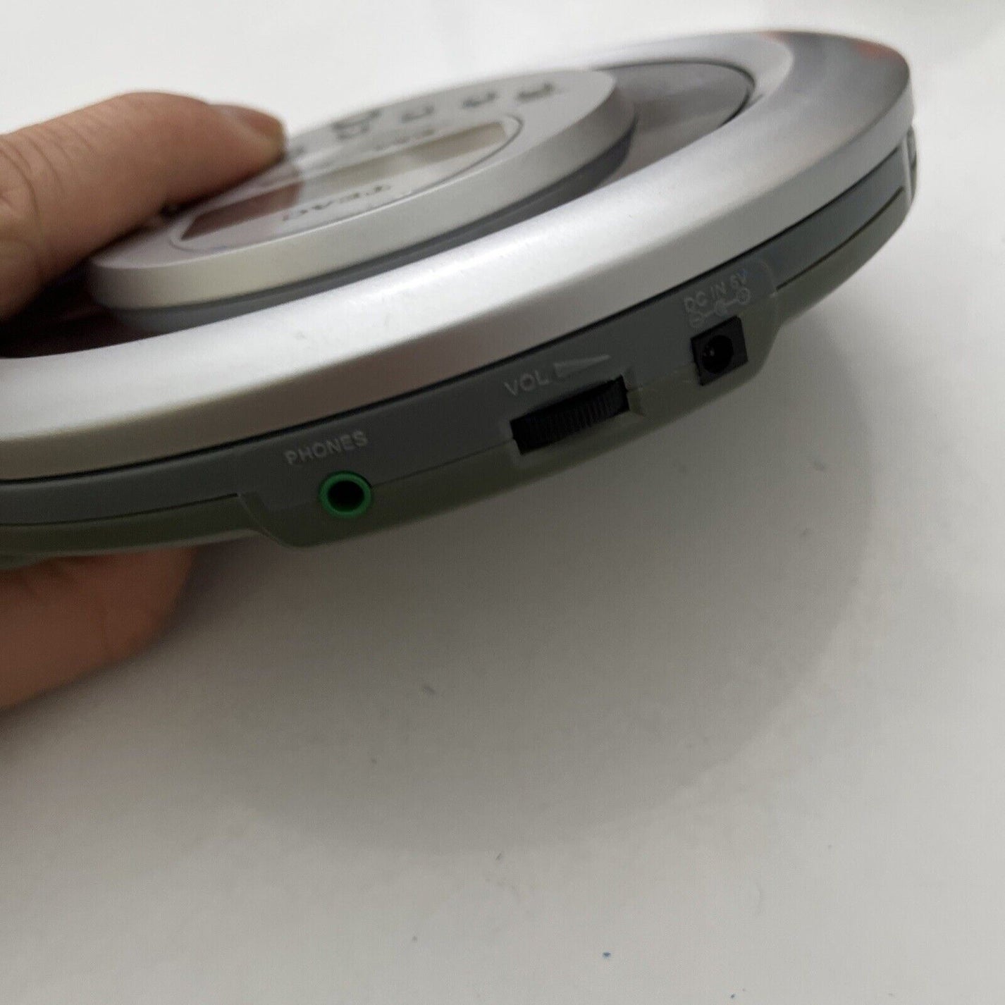 Teac Portable CD/MP3 Player with Tuner - Cd Player Working But Lid Bro ...