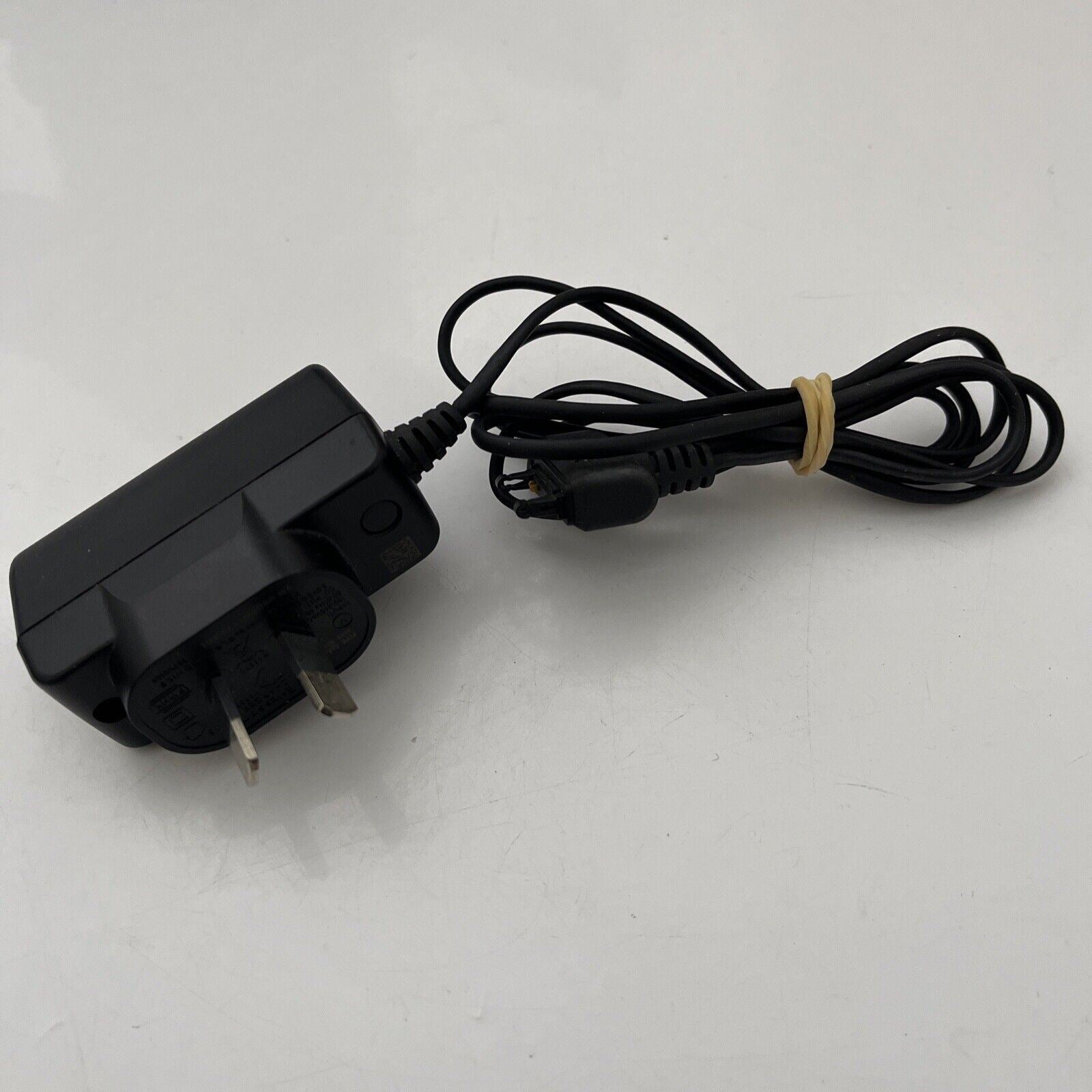 Genuine Official Sony Ericsson Charger CST-15 – Retro Unit
