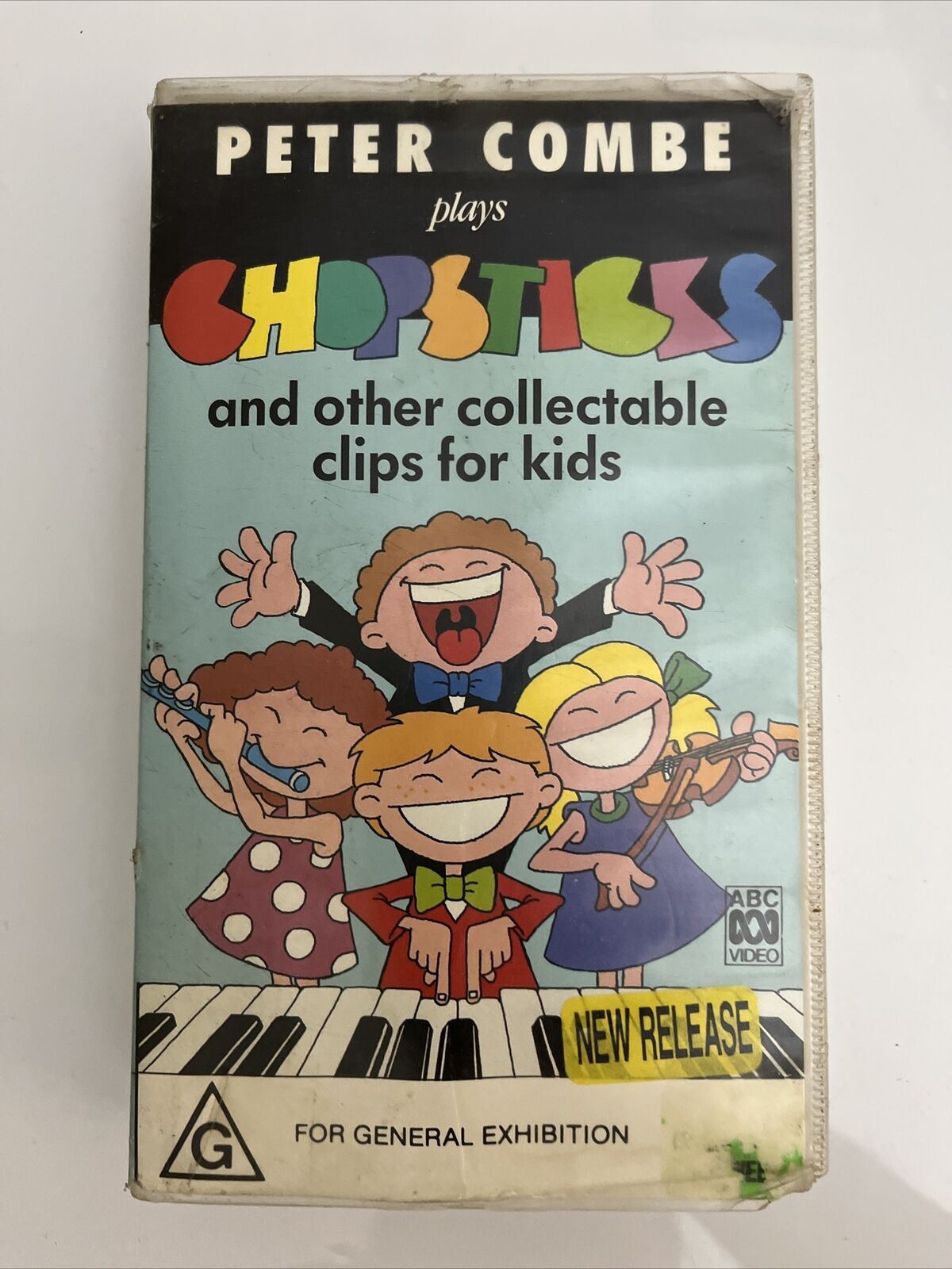 Peter Combe Plays Chopsticks VHS PAL 1991 – Retro Unit