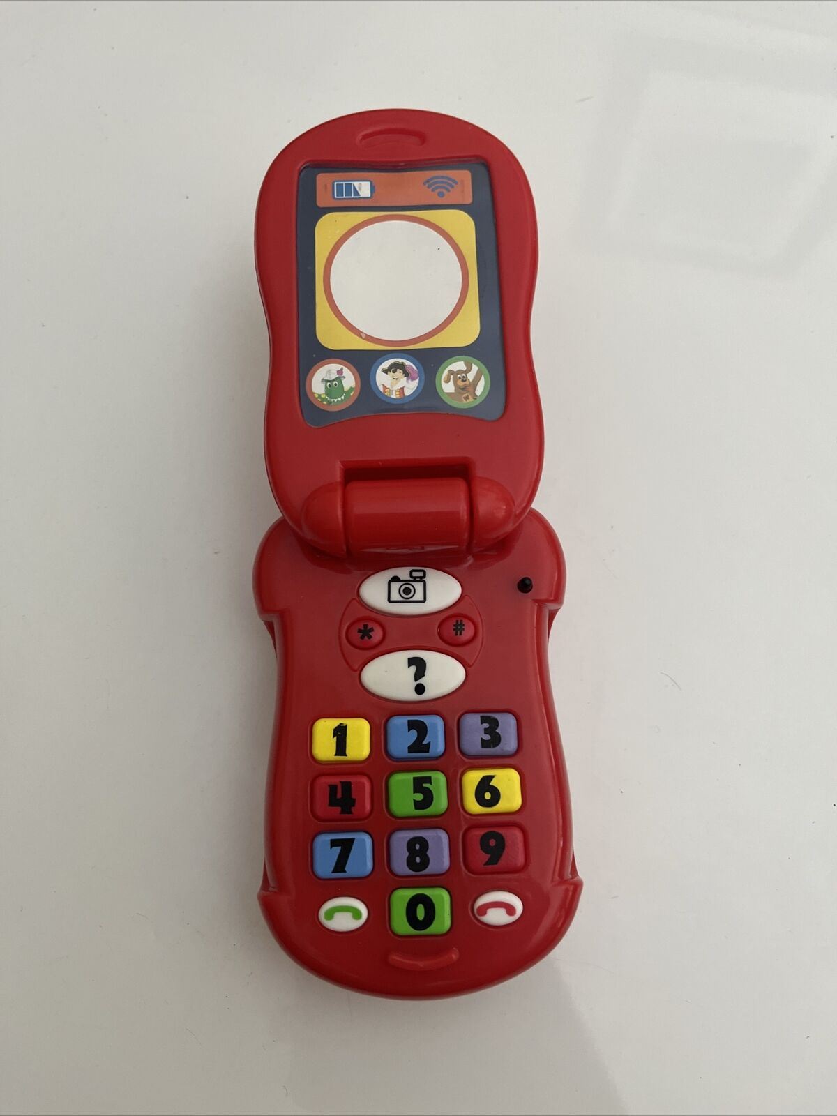 The Wiggles Flip & Learn Phone Mobile Music Toy – Retro Unit