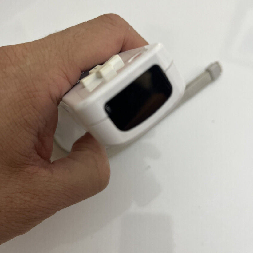 Genuine Official Nintendo Wii Remote + Nunchuck Bundle – Retro Unit